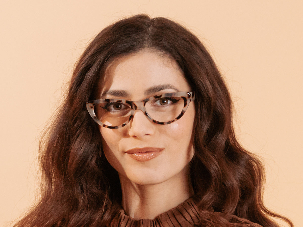 Reading Glasses 'Cleo' White Tortoiseshell - Goodlookers Trade